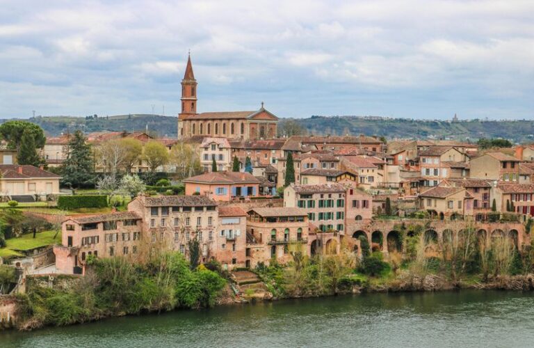 12 Beautiful French Cities Travelers Often Miss But Shouldn't