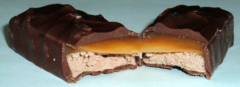 10 Beloved Candy Brands That Secretly Changed Their Recipes