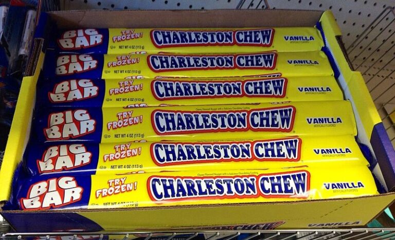 20 Classic Candy Bars From The '50s You Might Remember