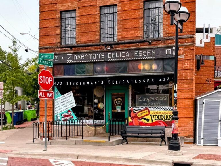 15 Hidden Gem Restaurants In Michigan That Locals Love