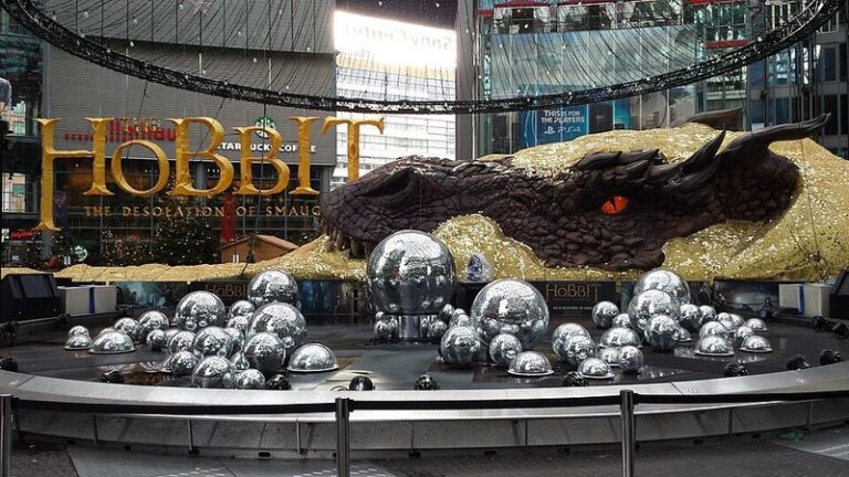 15 Of The Most Iconic Dragons In Film And Television