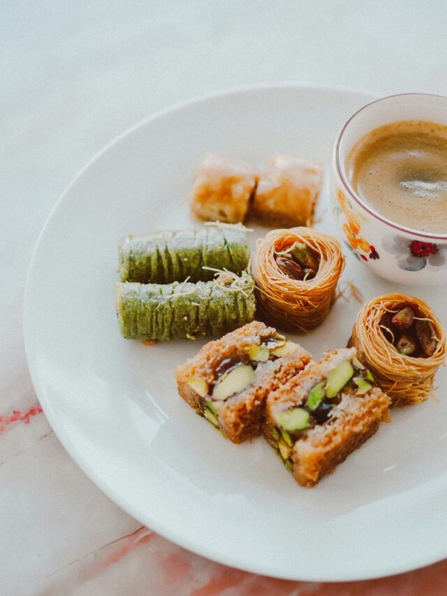 24 Irresistible Turkish Desserts You Can Whip Up At Home