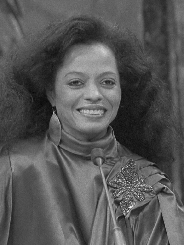 The 15 Most Iconic Female Singers Of The 1970s