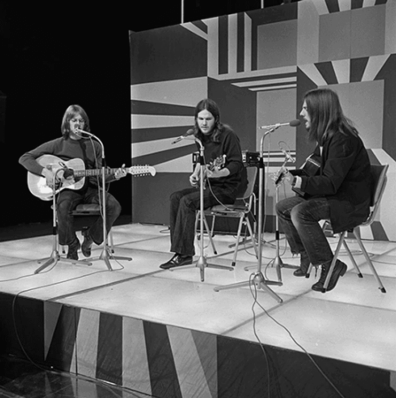 16 Soft Rock Bands From the '70s Loved For Their Sugar-Soft Sound