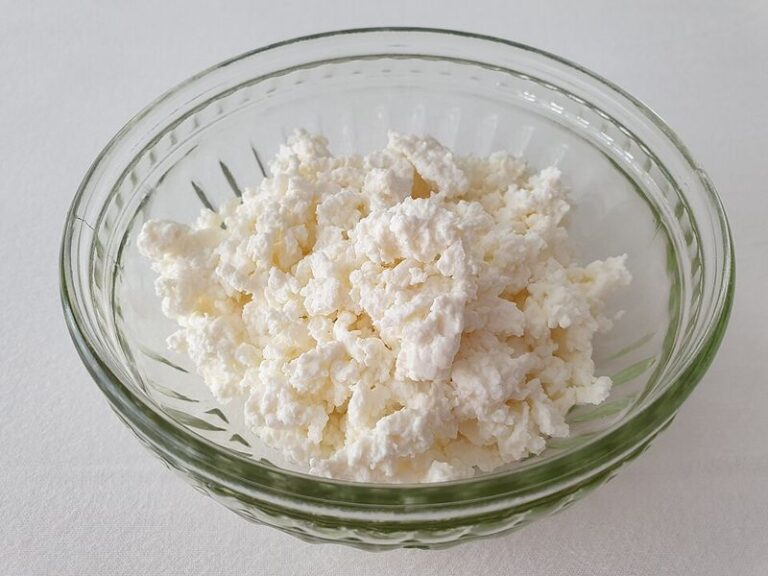 7 Cottage Cheese Brands Made With Truly High-Quality Ingredients