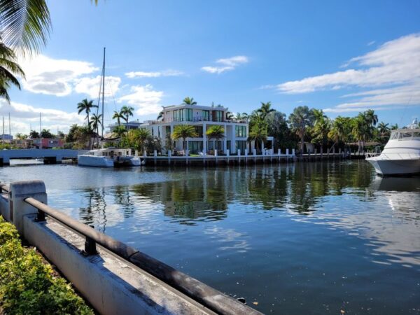 10 Florida Towns Known For Their Boating And Waterfront Culture