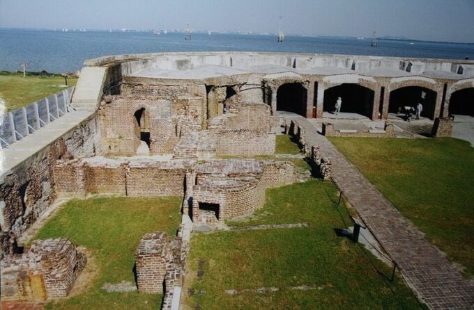13 Historic U.S. Forts That Shaped America And Are Worth Visiting