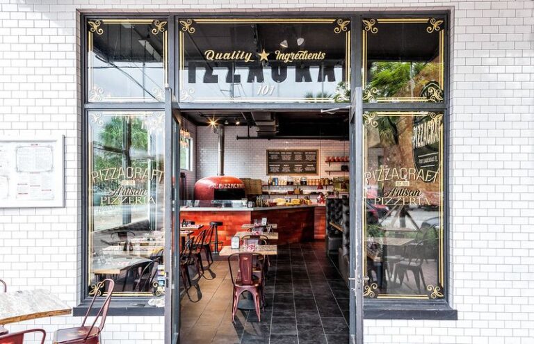 18 Beloved Florida Pizzerias Locals Keep Coming Back To