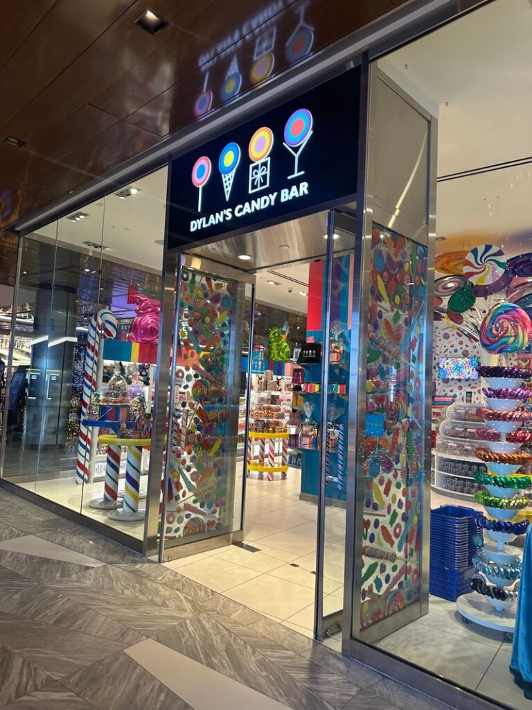 13 Best Candy Shops In The US