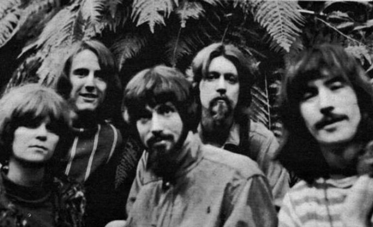 9 Psychedelic Rock Bands From The '60s And '70s Most People Forgot